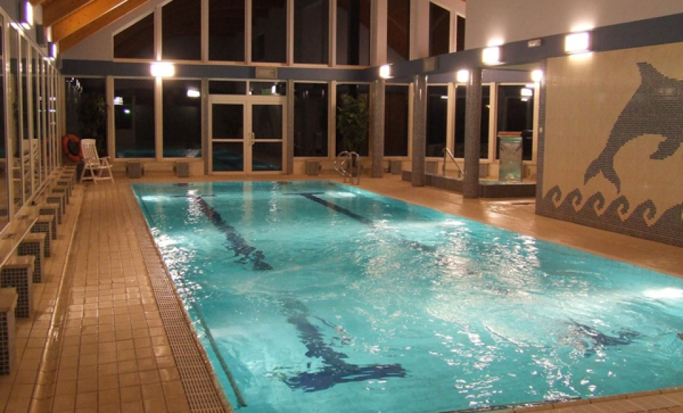 Ośrodek Sportowo-Wypoczynkowy HOTEL POSNANIA sala konferencyjna ...