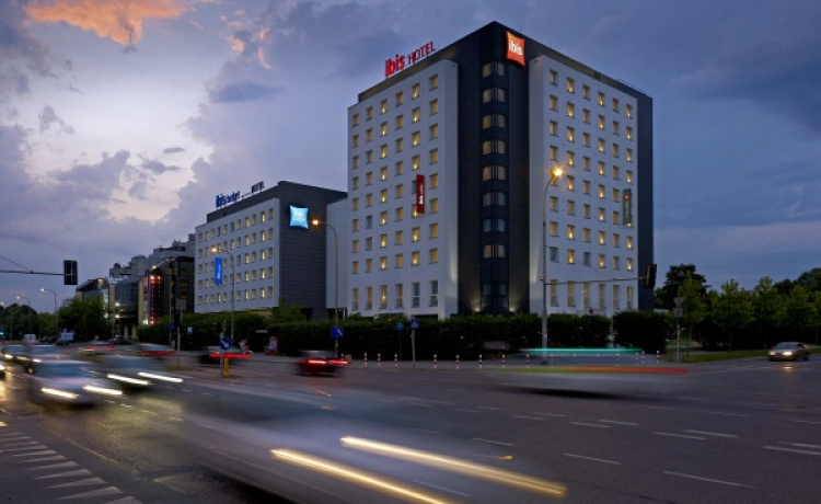 Hotel Ibis Warszawa Reduta sala konferencyjna Warszawa - MojeKonferencje.pl