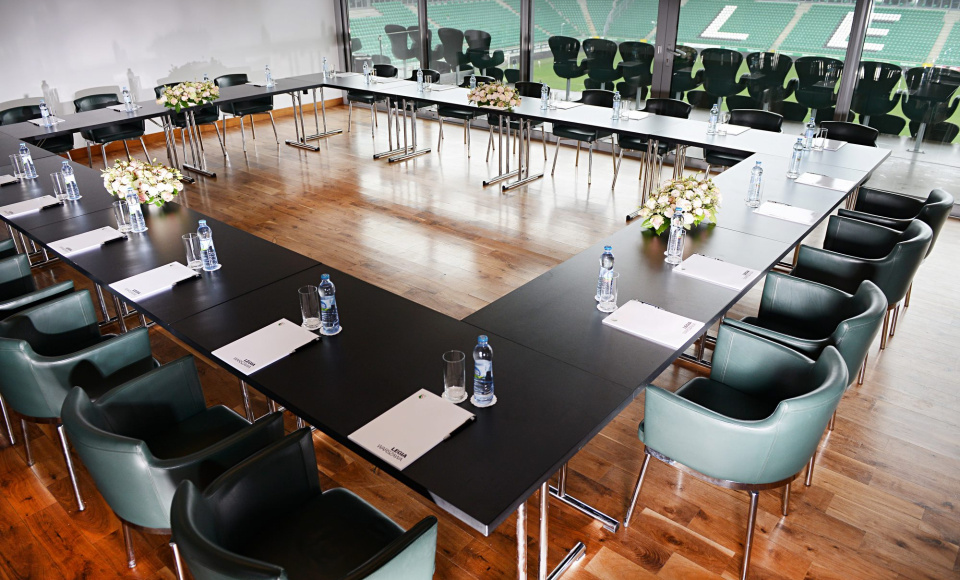 Centrum Konferencyjne Stadion Legia Warszawa Łazienkowska 3 sala konferencyjna Warszawa ...
