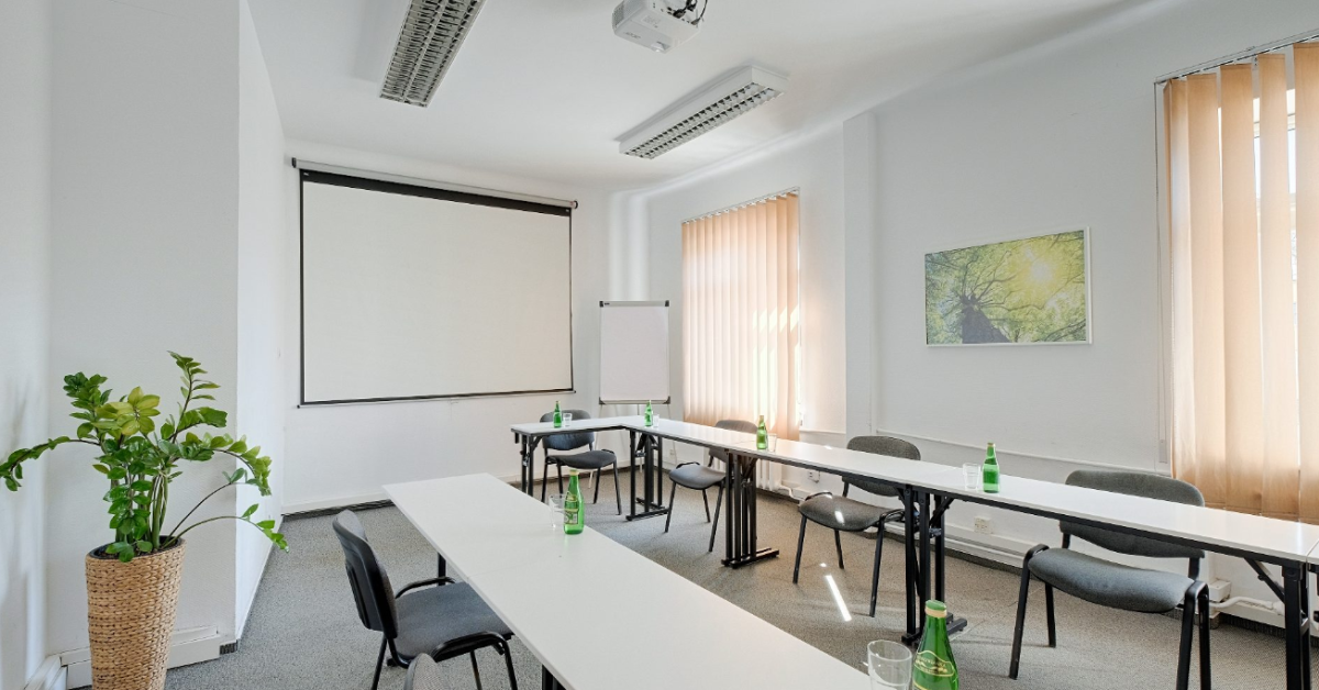 Centrum Szkoleniowo-Konferencyjne Żoliborz sala konferencyjna Warszawa - MojeKonferencje.pl